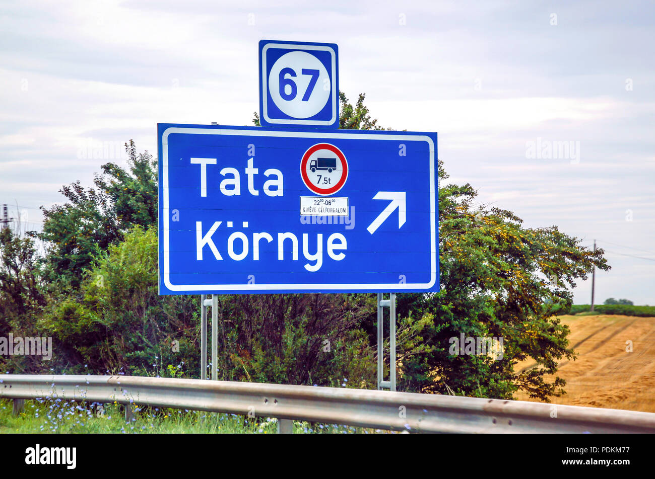Freeway signs Banque de photographies et d’images à haute résolution ...