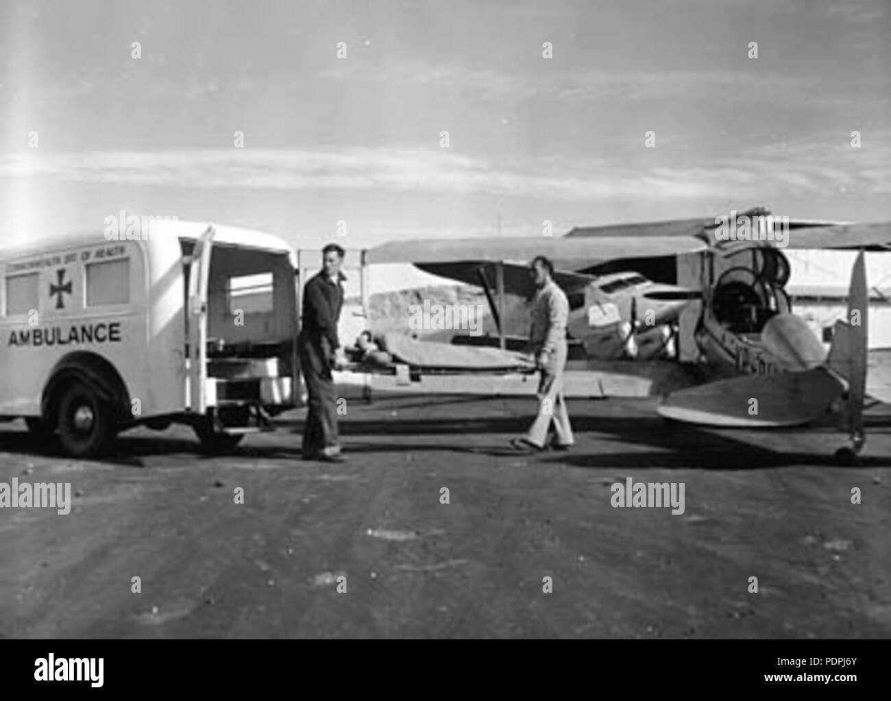 Docteur volant Banque d'images noir et blanc - Alamy