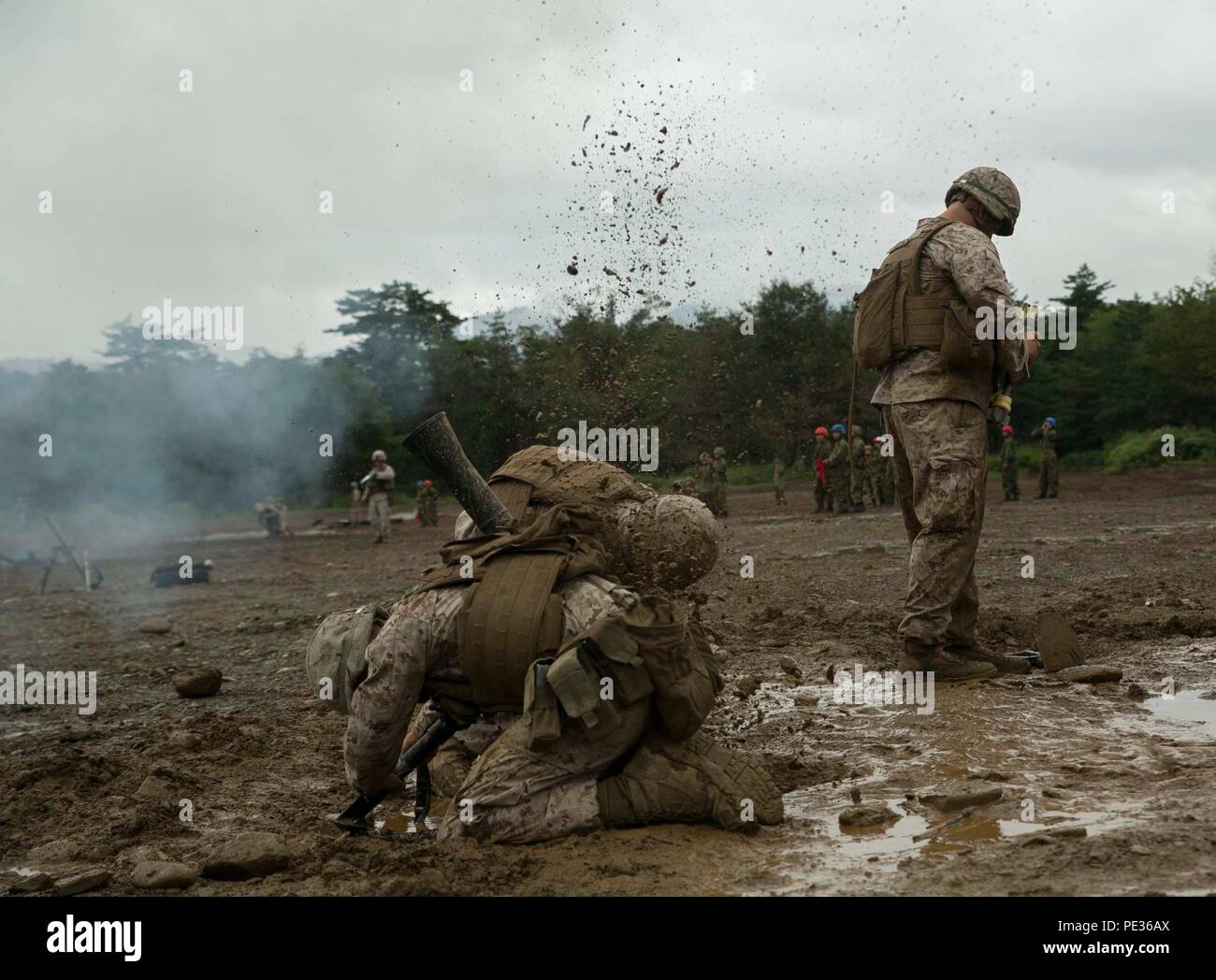 Poste de commandement de tir Banque de photographies et d’images à ...