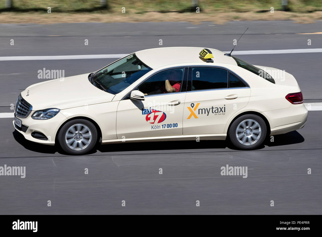 Mercedes benz e class Banque de photographies et d’images à haute ...