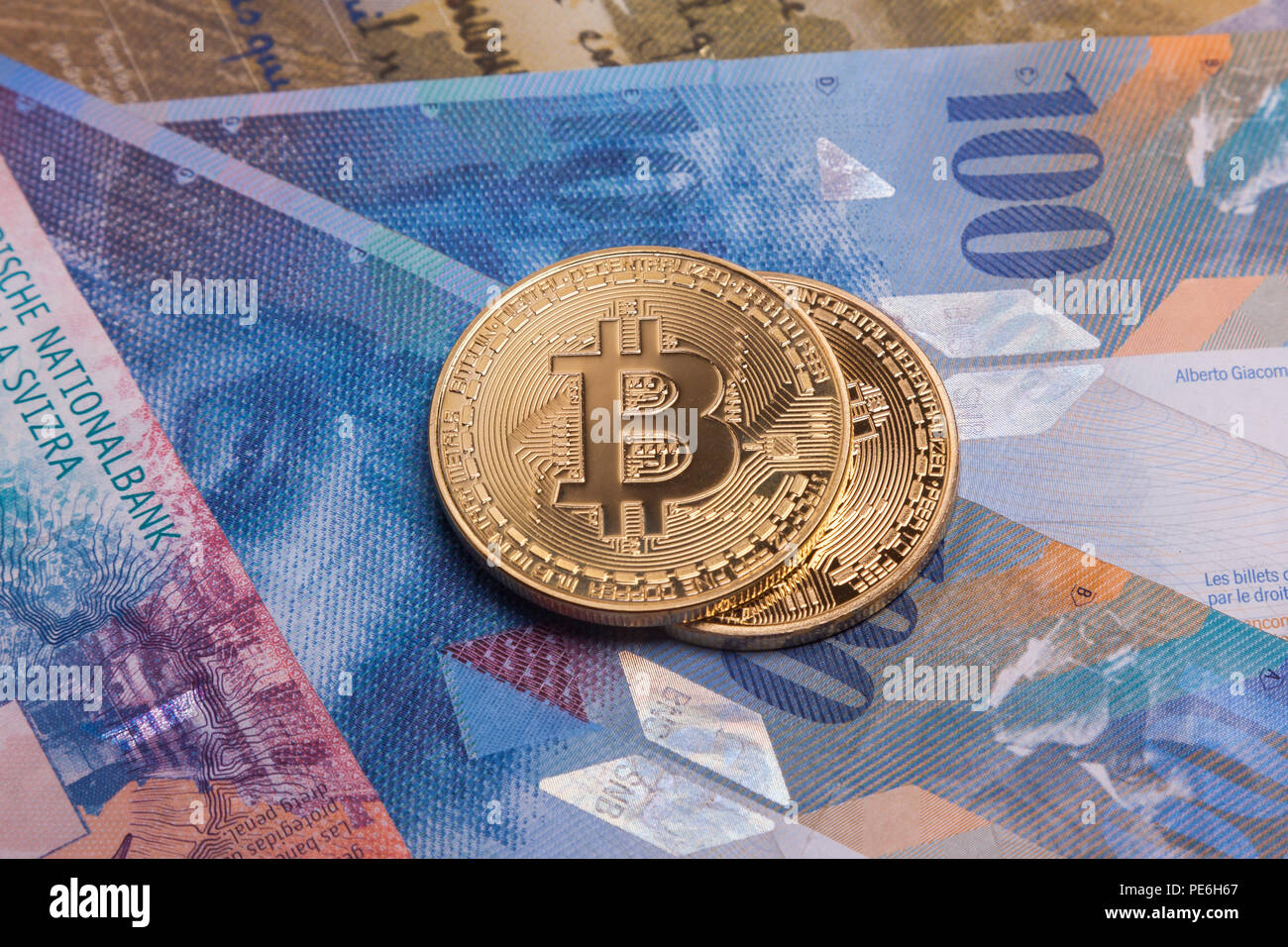 Bitcoin suisse Banque de photographies et d’images à haute résolution ...