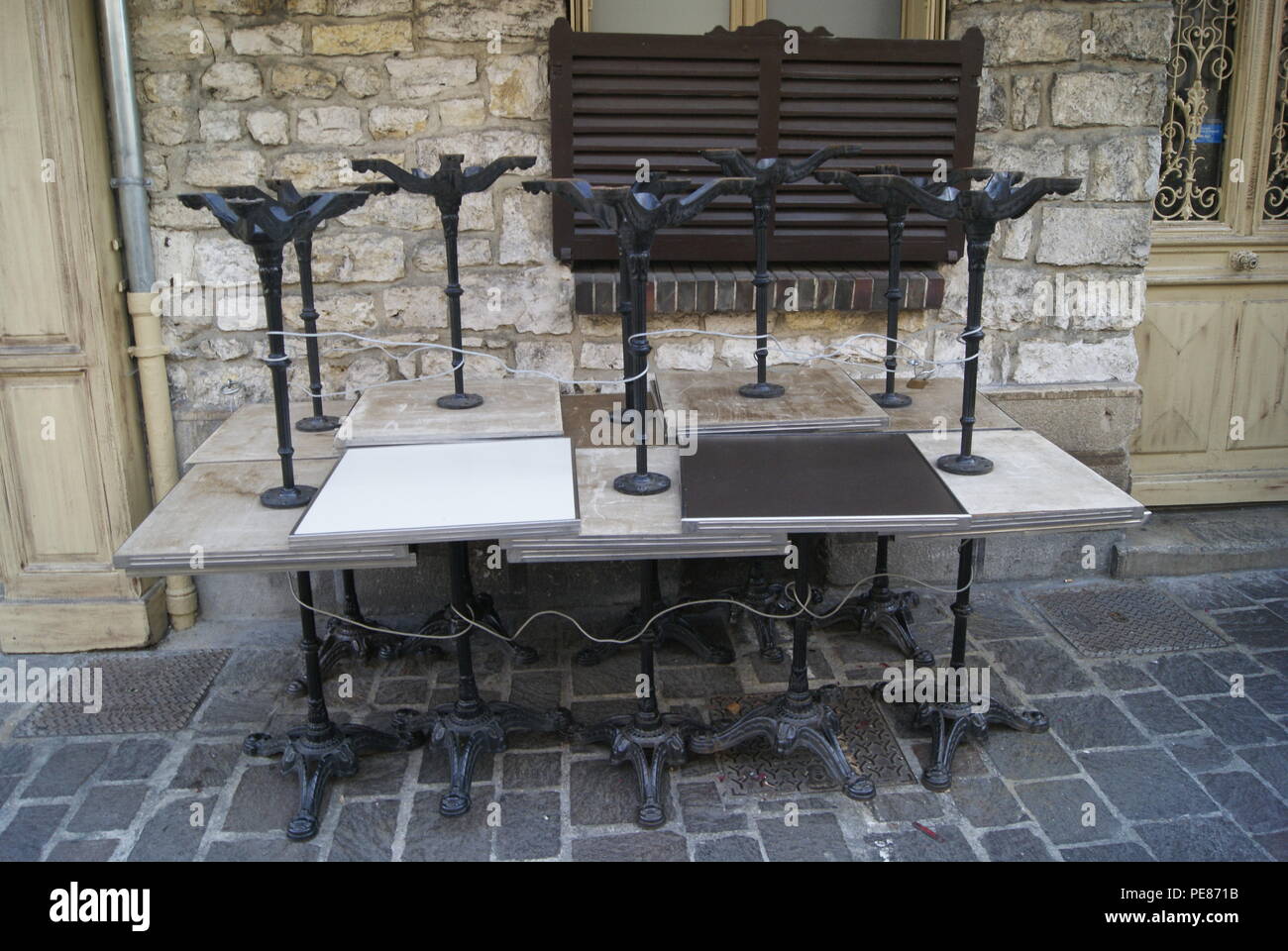 Tables au restaurant Banque de photographies et d’images à haute ...