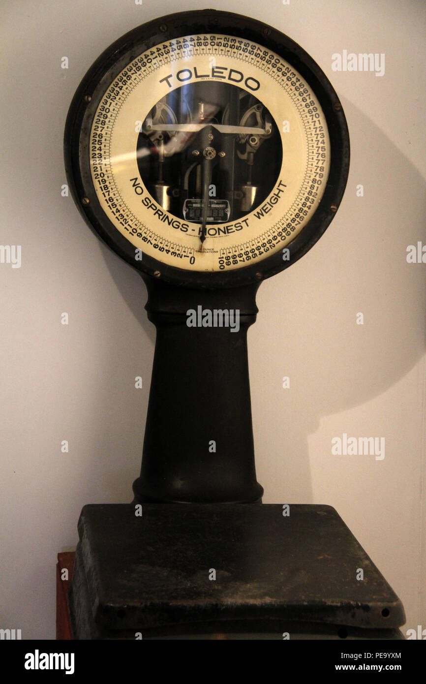 Toledo balance Banque de photographies et d’images à haute résolution - Alamy