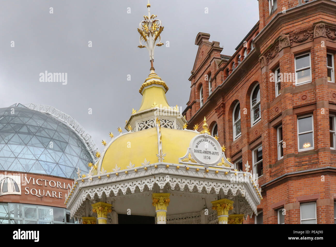 La fontaine Jaffe Belfast. La fontaine du mémorial de l'époque ...