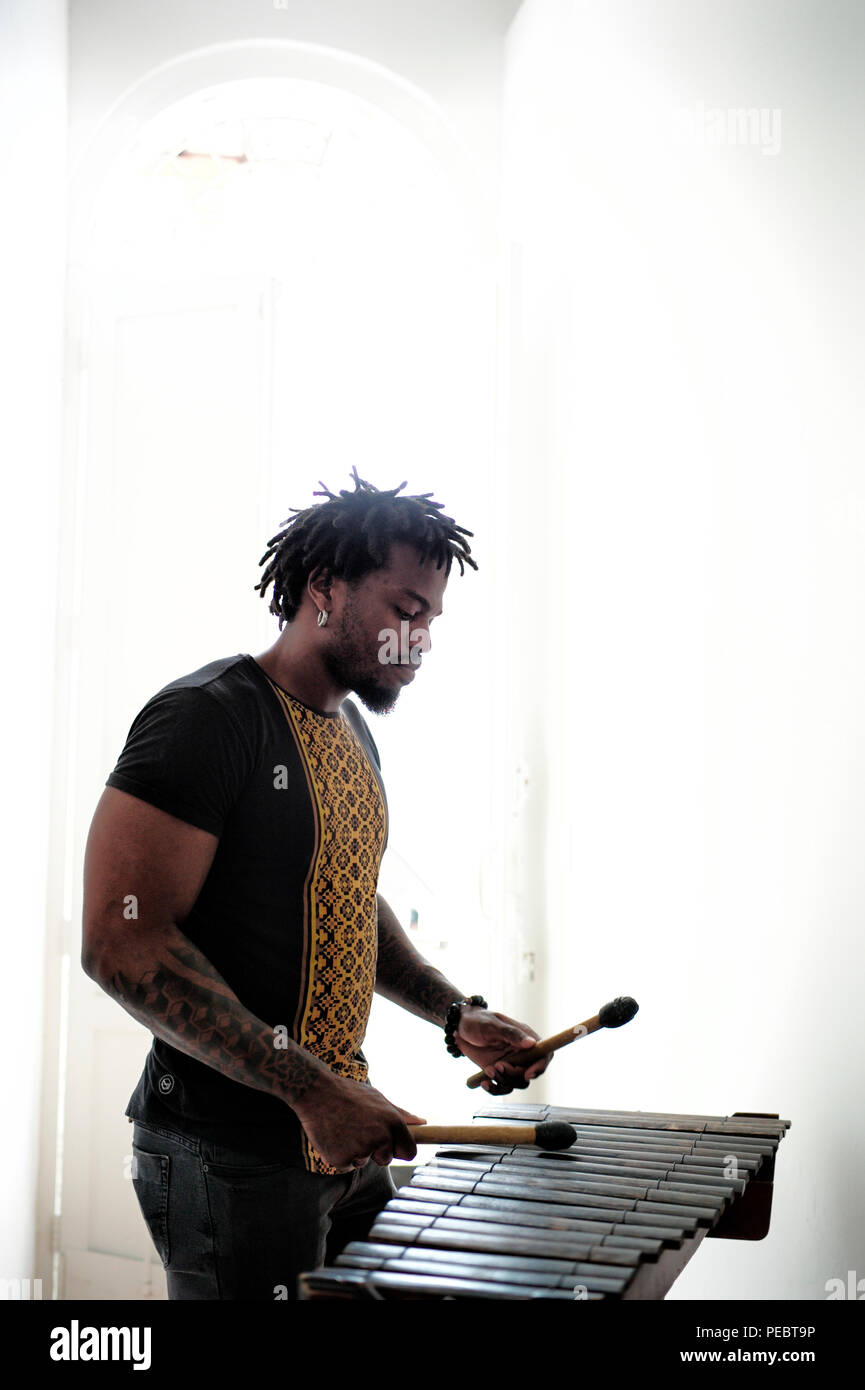 Esteban copete Banque de photographies et d’images à haute résolution ...