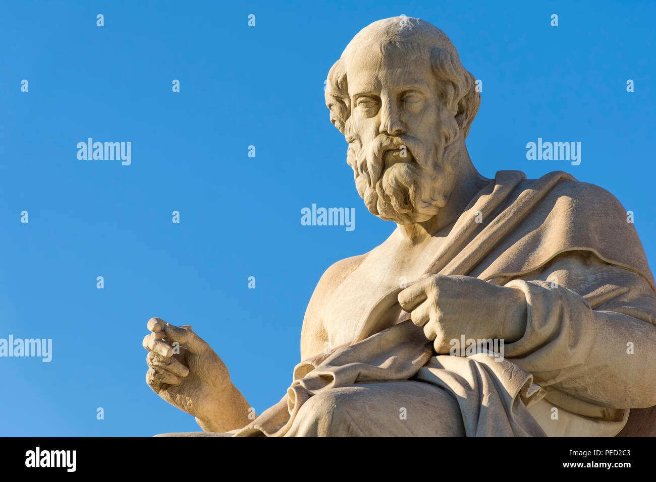 Statue de platon le penseur Banque de photographies et d’images à haute ...