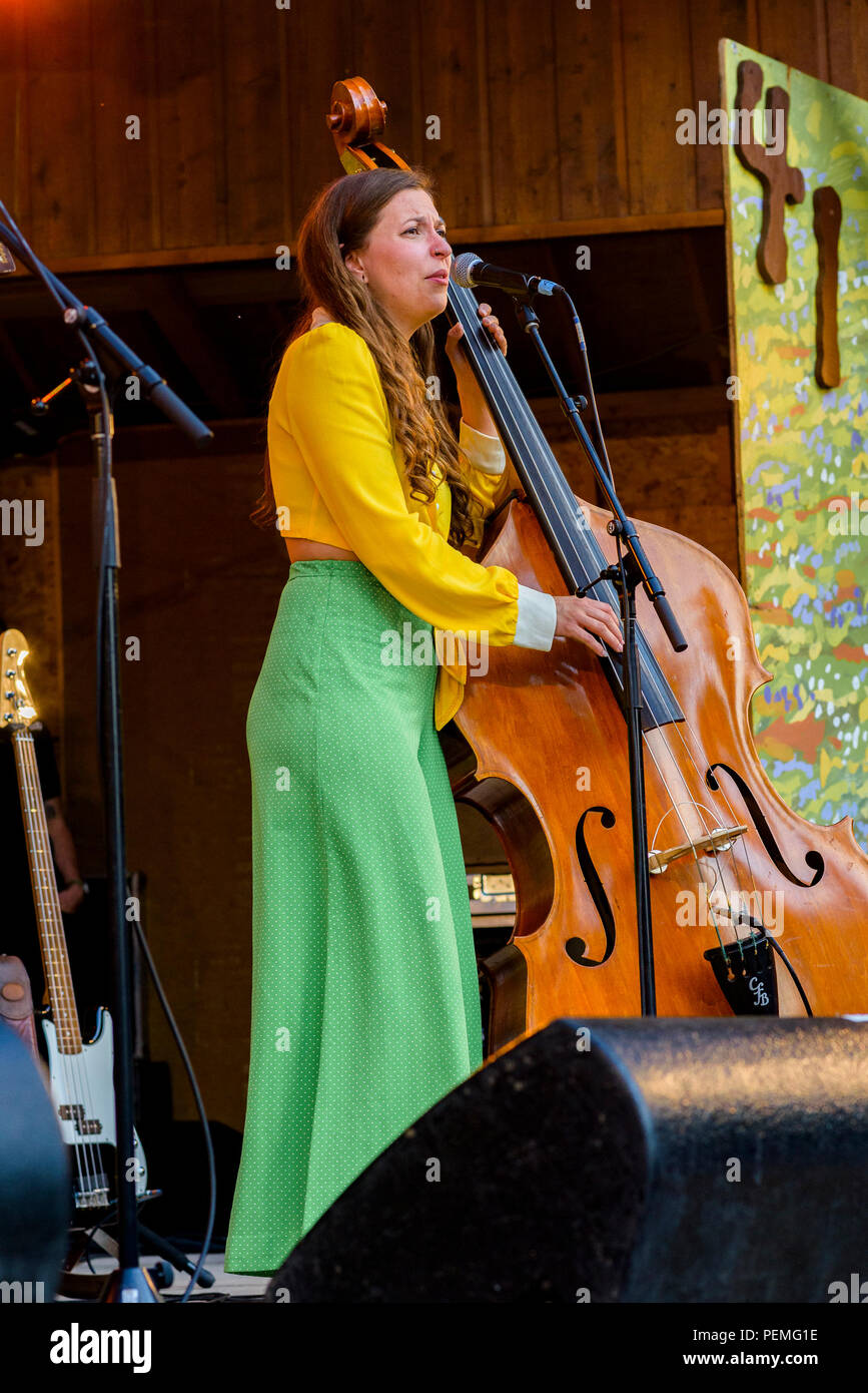 Lindsay lou Banque de photographies et d’images à haute résolution - Alamy