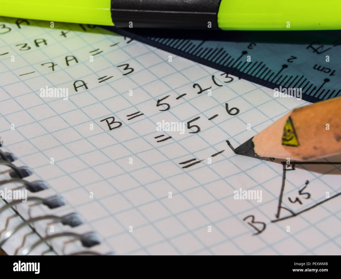 Math problem Banque de photographies et d’images à haute résolution - Alamy