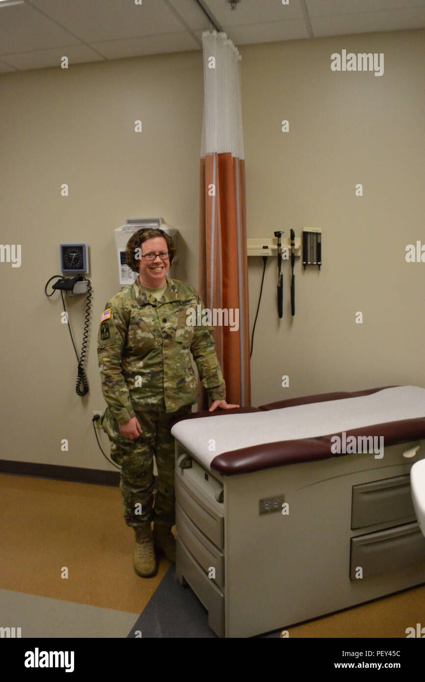 Army medical examination com Banque de photographies et d’images à ...