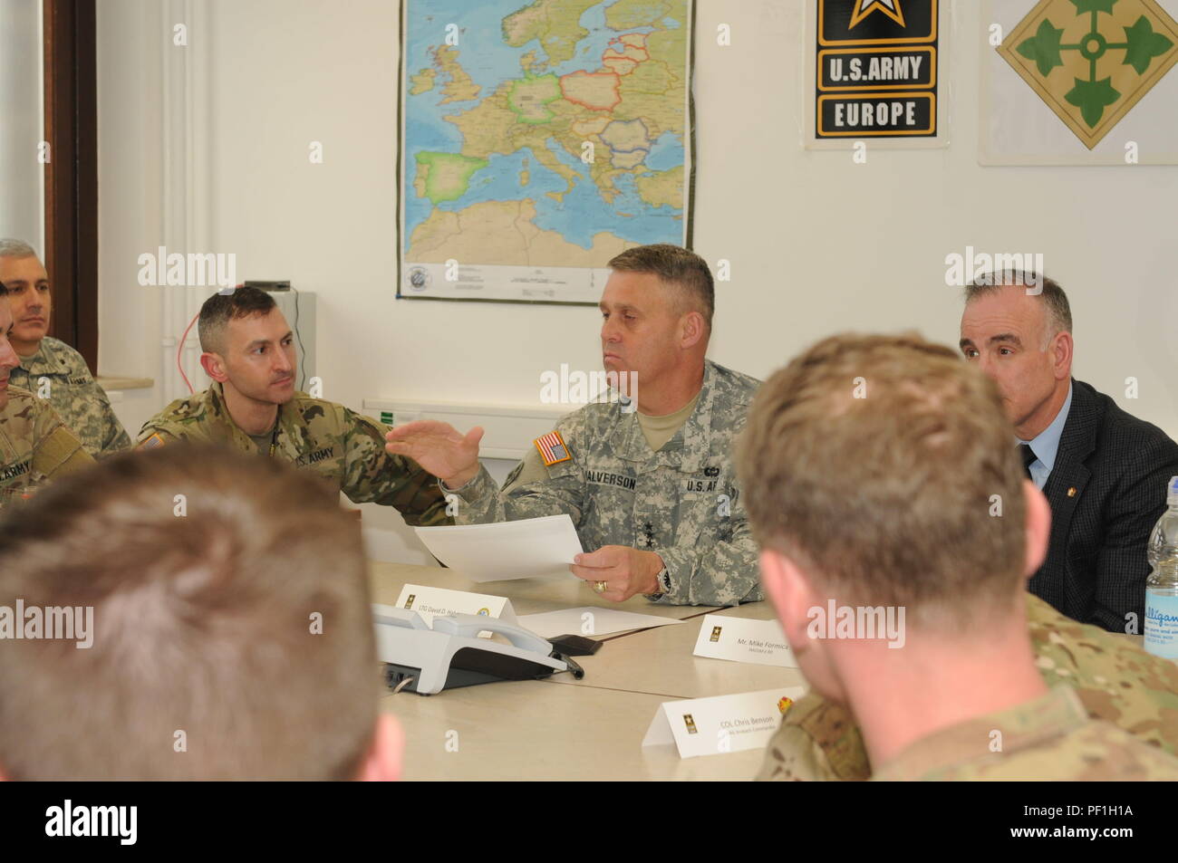 Ltg halverson Banque de photographies et d’images à haute résolution ...