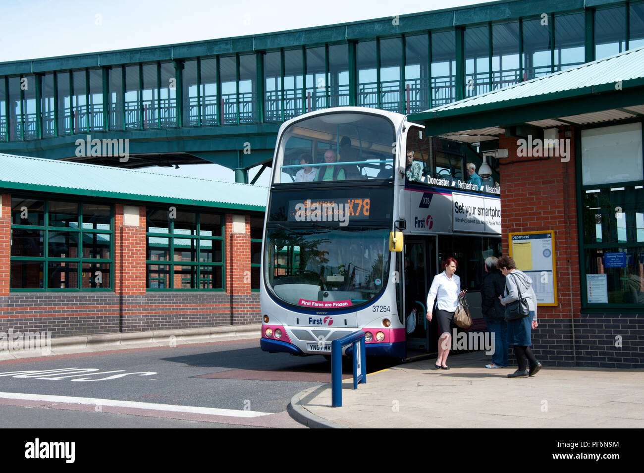 Principales lignes de bus Banque de photographies et d’images à haute ...