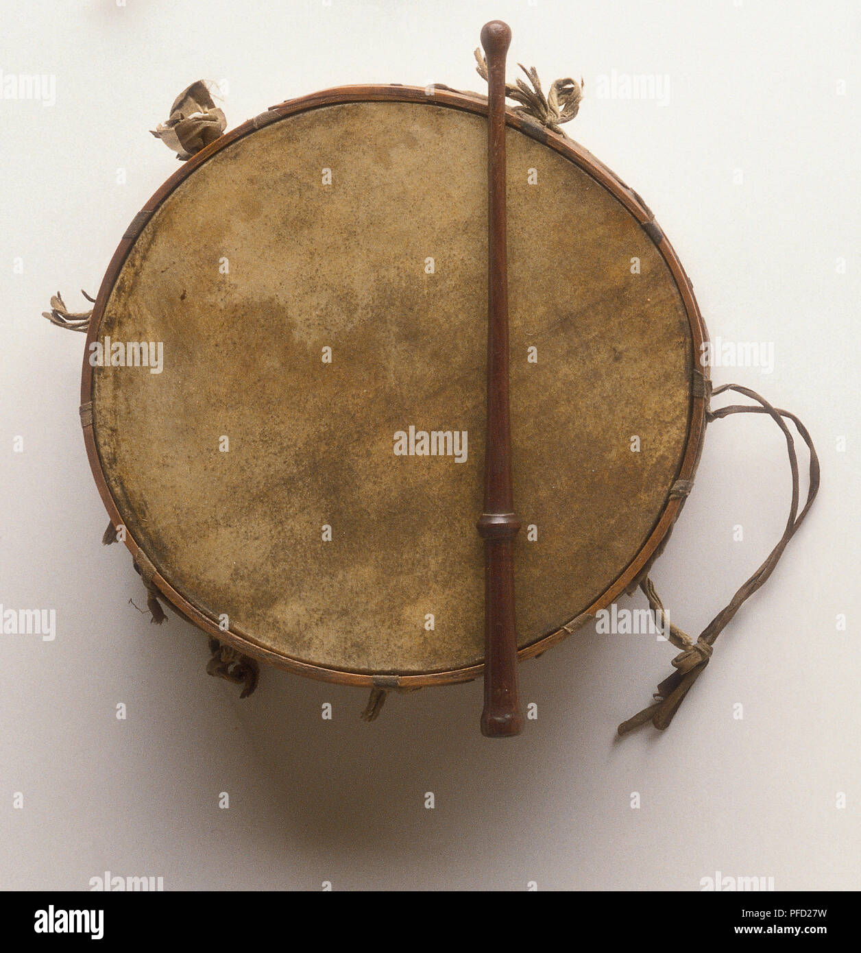 Instruments de musique au moyen age Banque de photographies et d’images ...