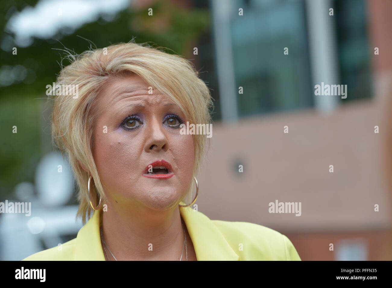 Soeur de la victime andrew brookes Banque de photographies et d’images ...