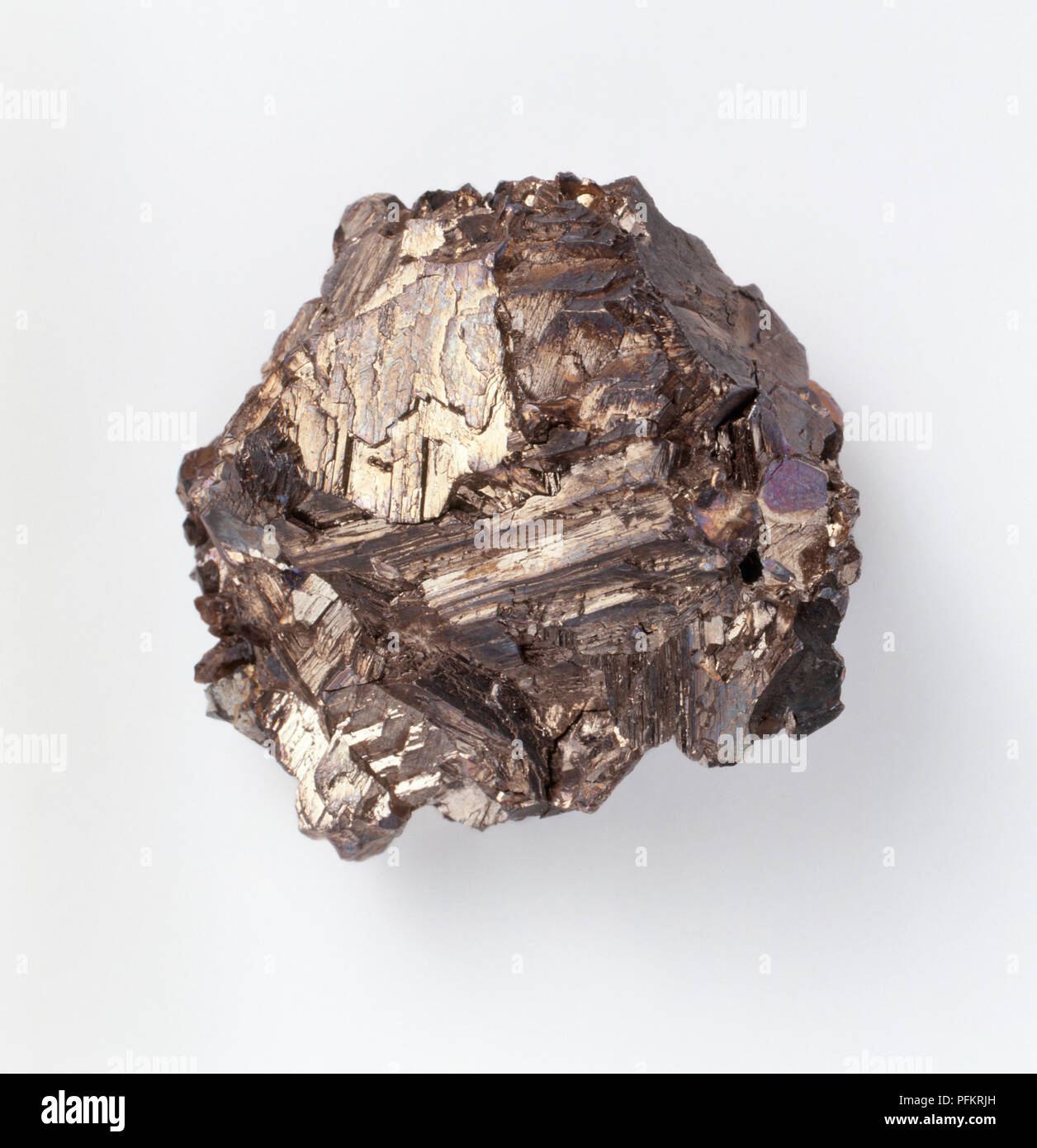 Bismuth crystal Banque de photographies et d’images à haute résolution ...