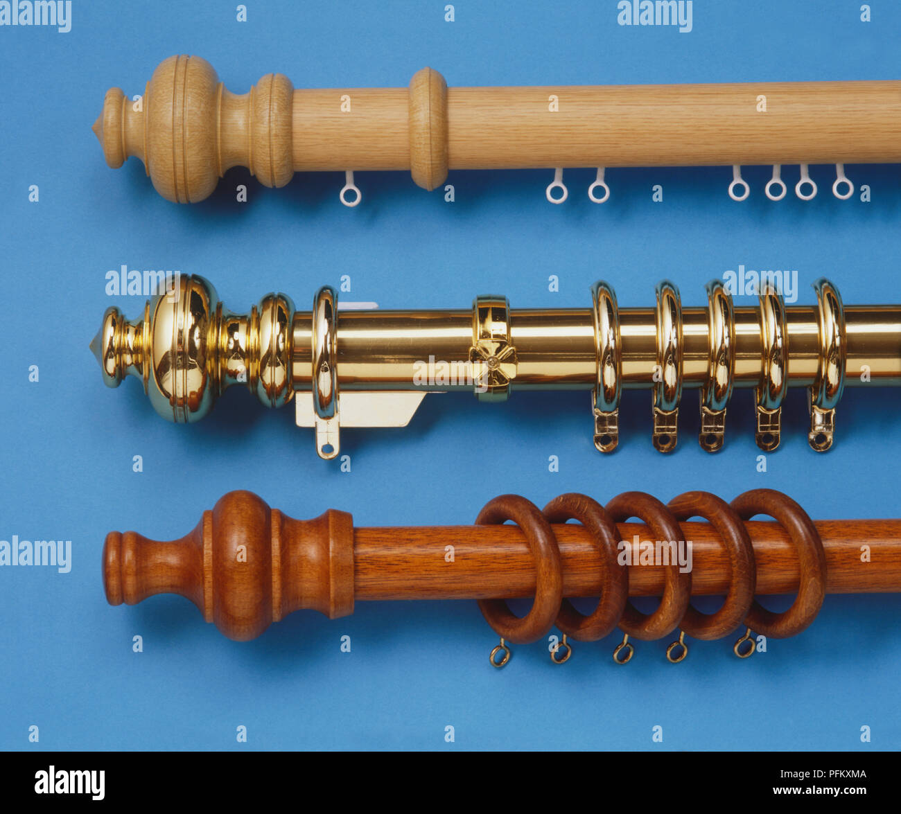 Curtain poles Banque de photographies et d’images à haute résolution ...