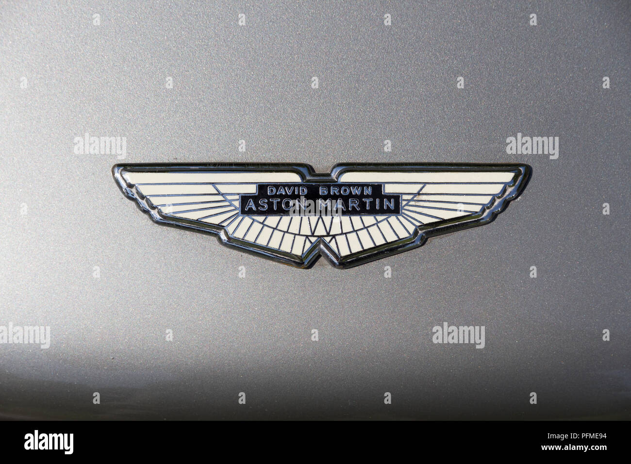 Insigne david brown aston martin Banque de photographies et d’images à ...