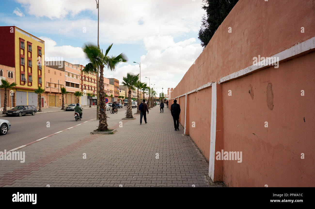 Les rues du maroc Banque de photographies et d’images à haute ...