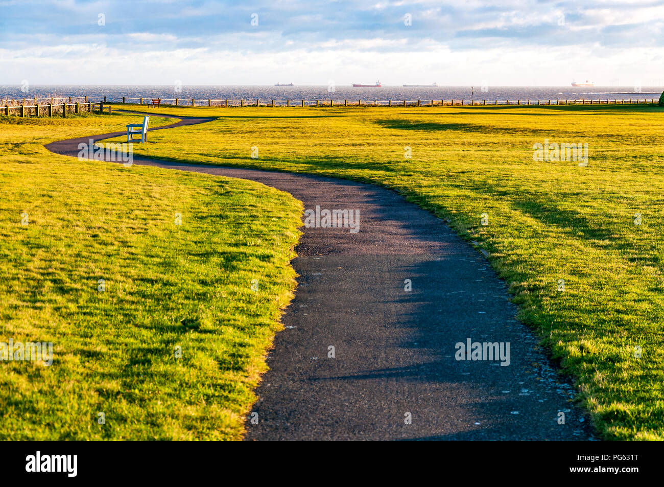 Chemins sinueux Banque de photographies et d’images à haute résolution ...