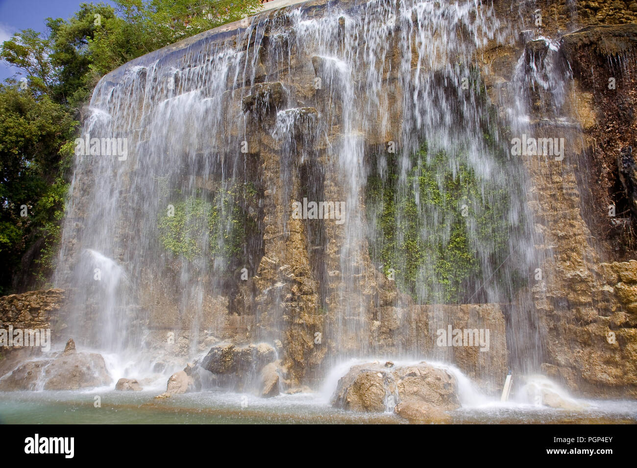 Nice waterfall Banque de photographies et d’images à haute résolution ...