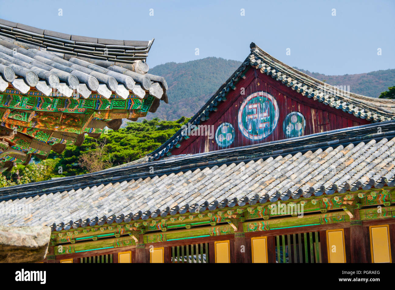 Buddhist manji Banque de photographies et d’images à haute résolution ...