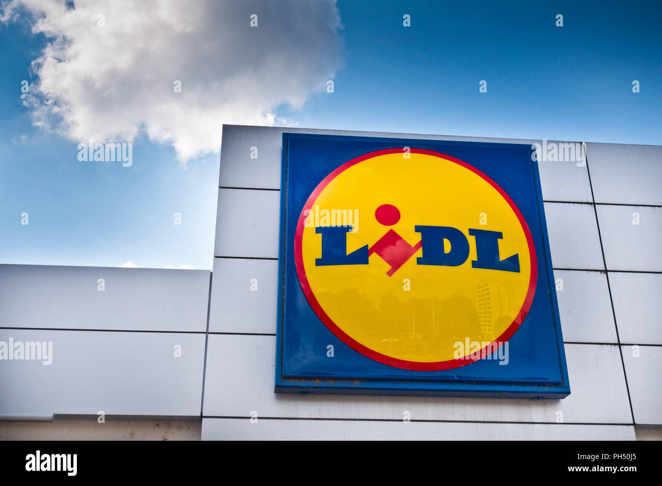Logo Du Magasin Lidl Banque d'image et photos - Alamy