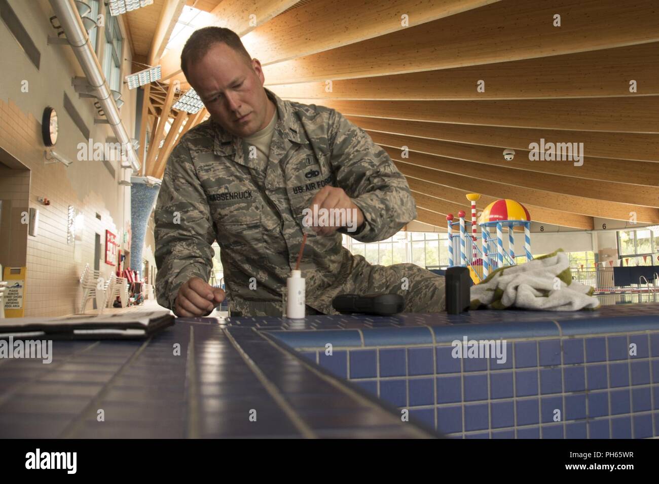 Ramstein aquatic center Banque de photographies et d’images à haute ...