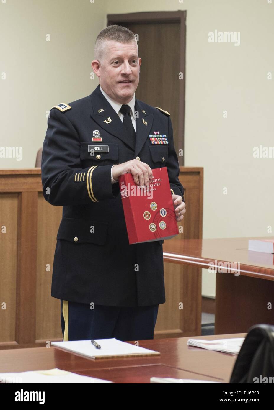 Juge militaire Banque de photographies et d’images à haute résolution ...