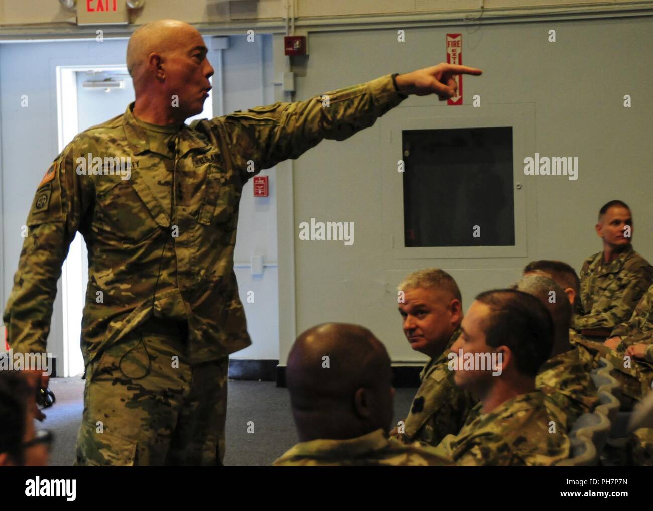 Lt gen charles luckey Banque de photographies et d’images à haute ...