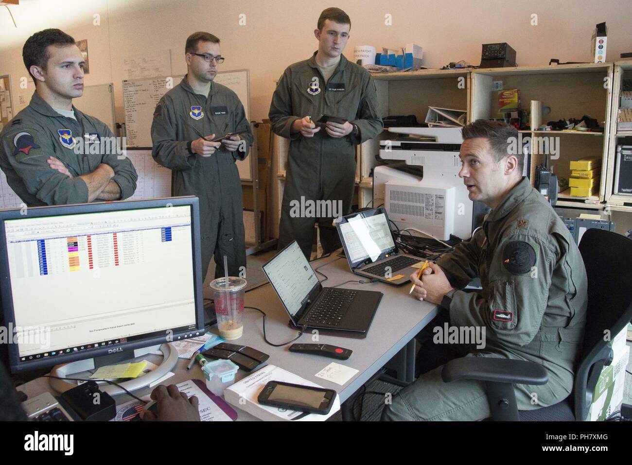 Mission command training program Banque de photographies et d’images à ...