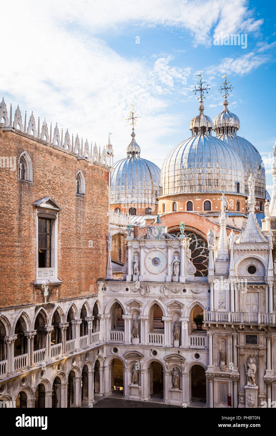 Toit de palais de venise Banque de photographies et d’images à haute ...