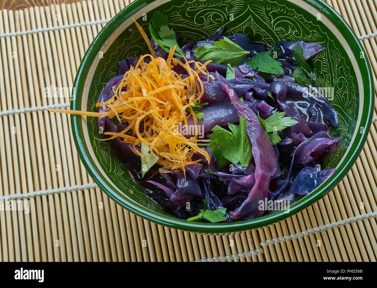 Chou chinois rouge Banque de photographies et d’images à haute ...