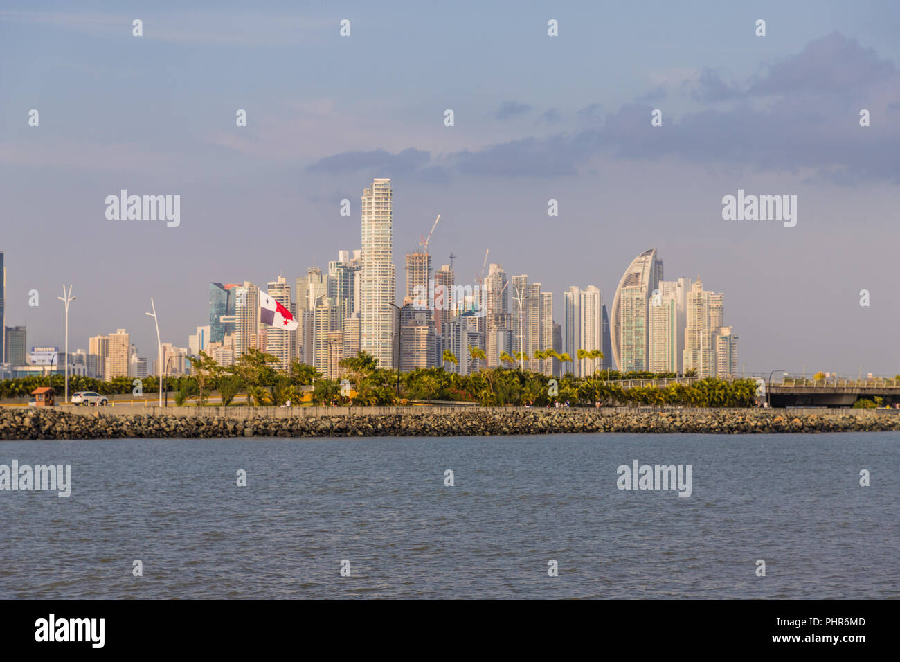Vue panoramique vers le centre ville de panama Banque de photographies ...