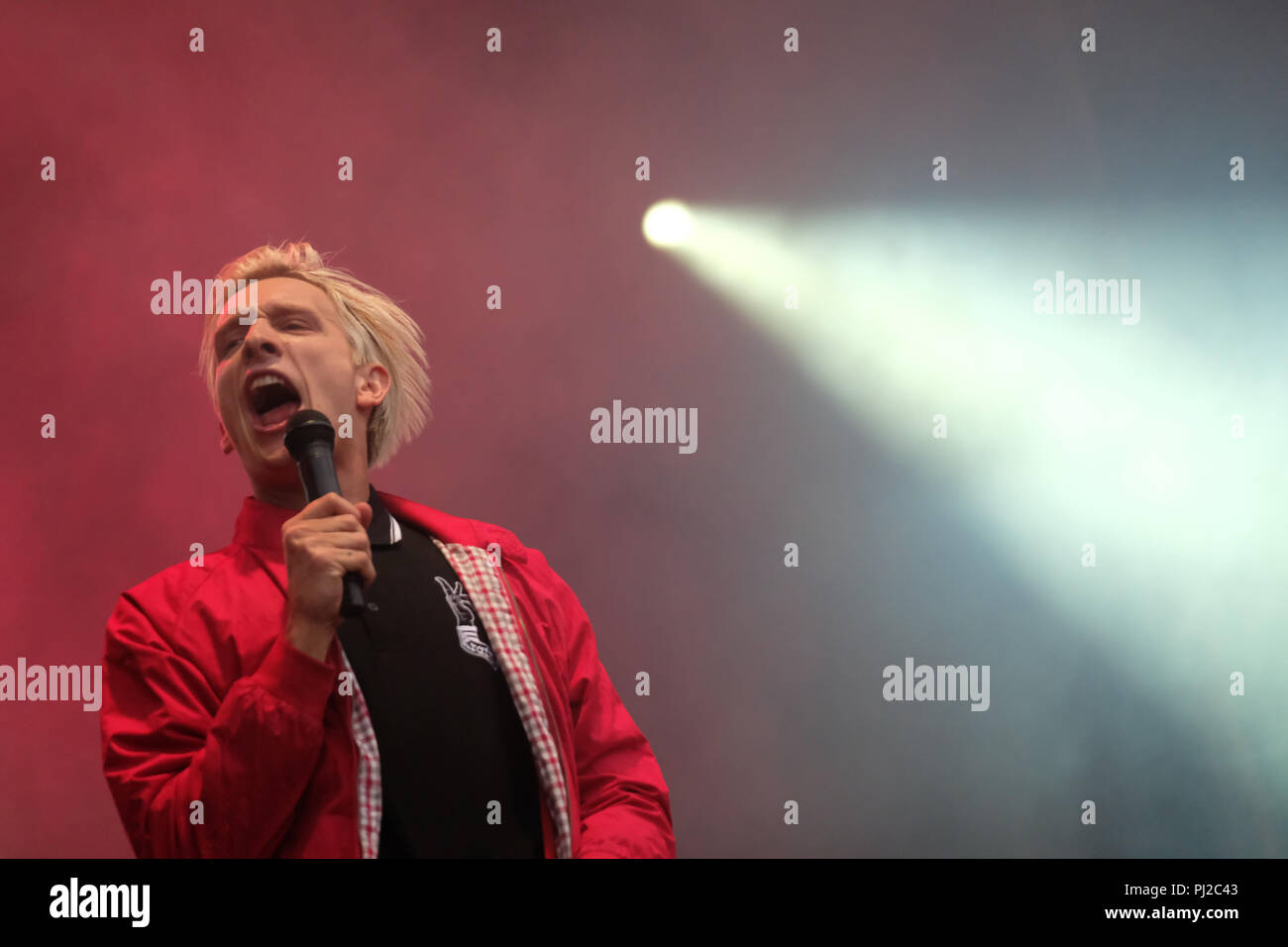 03.09.2018, Saxe, Chemnitz : Singer Felix Brummer du rock band ...