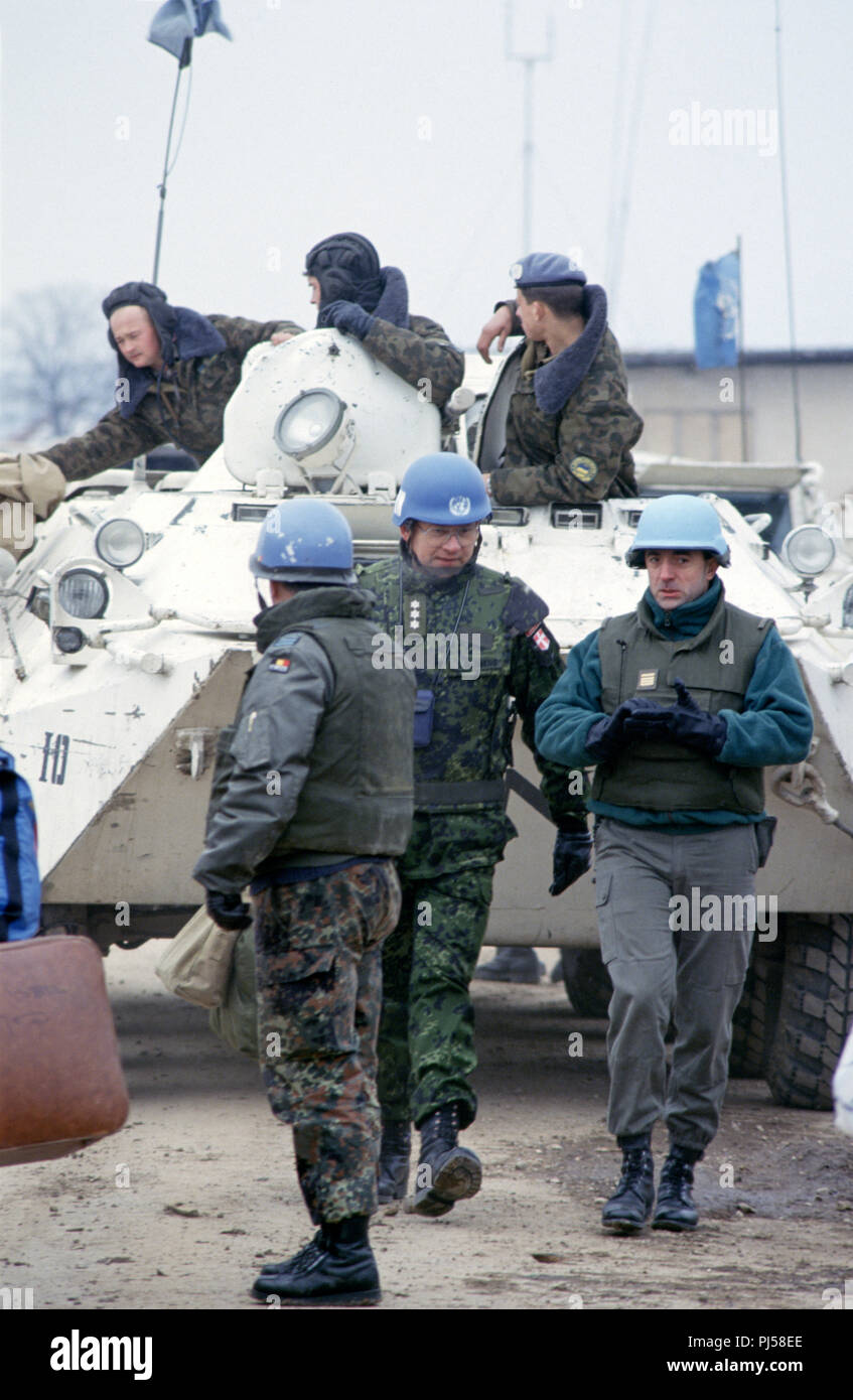 8 mars 1993 pendant le siège de Sarajevo : près de l'aérogare à l ...