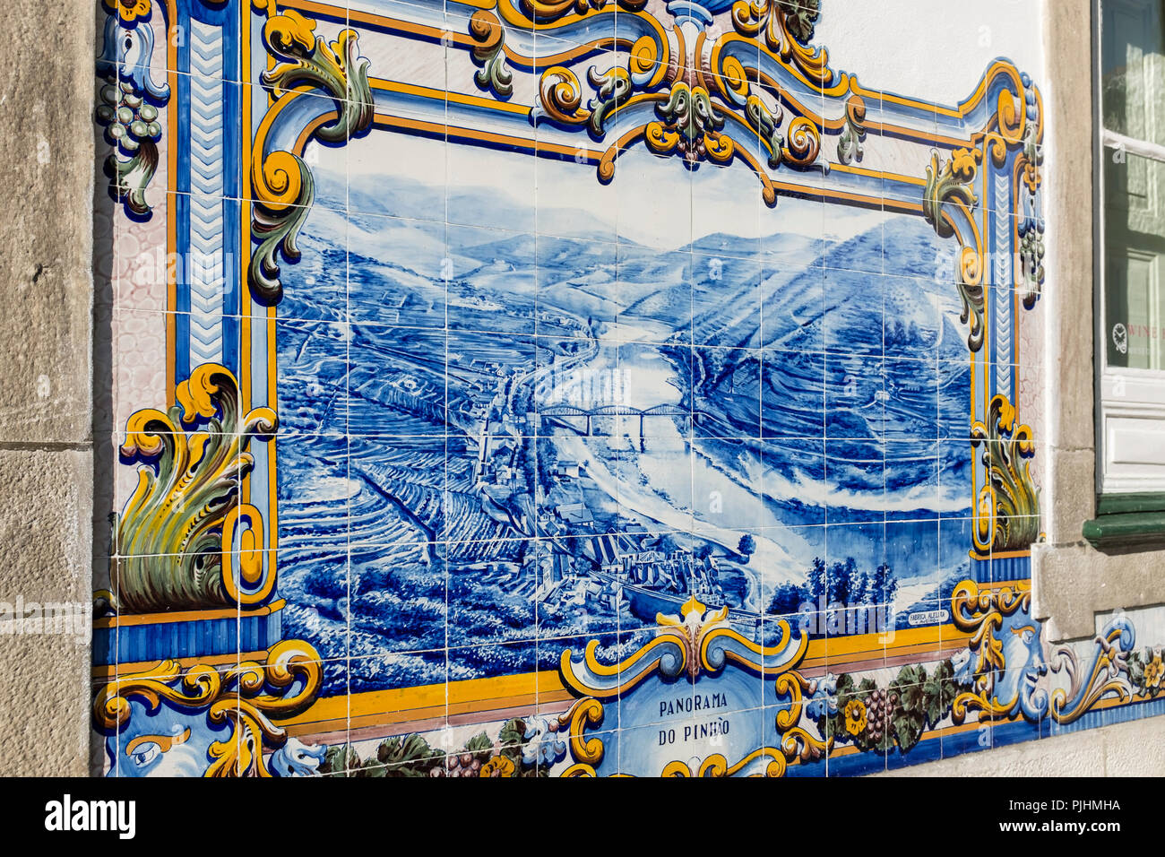 Pinhao train station in douro Banque de photographies et d’images à ...