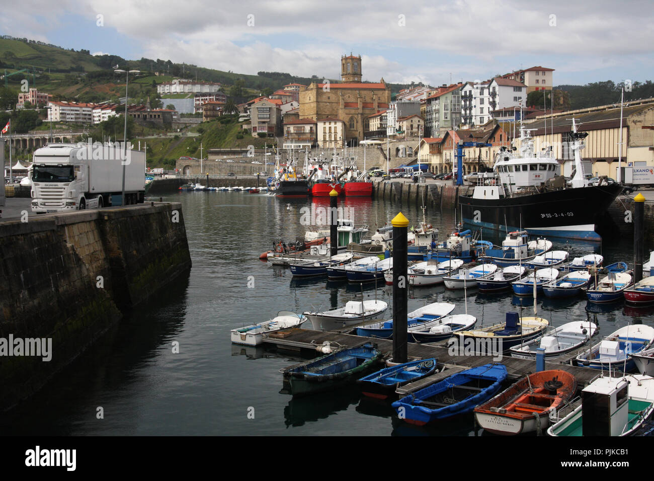 Le thon germon certifié MSC et troll Pole & line flotte de pêche dans ...