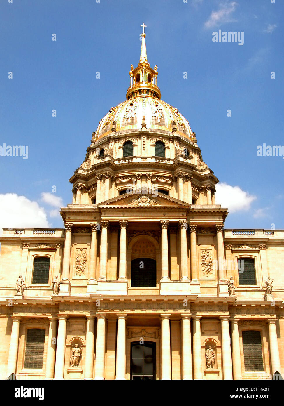 Eglise saint louis des invalides Banque de photographies et d’images à ...