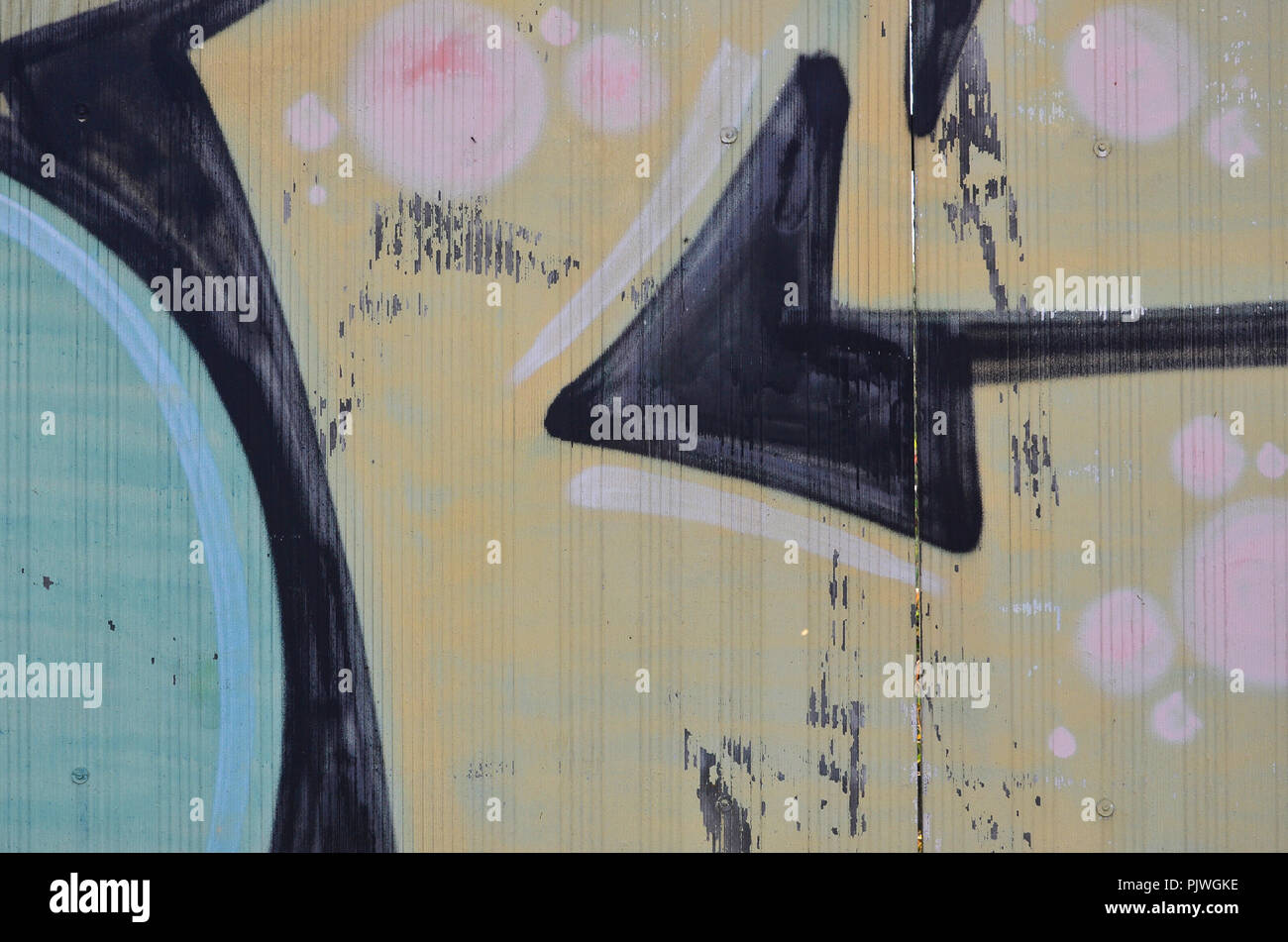 Vue rapprochée de l'écriture graffiti dimensions détails. Image de fond ...