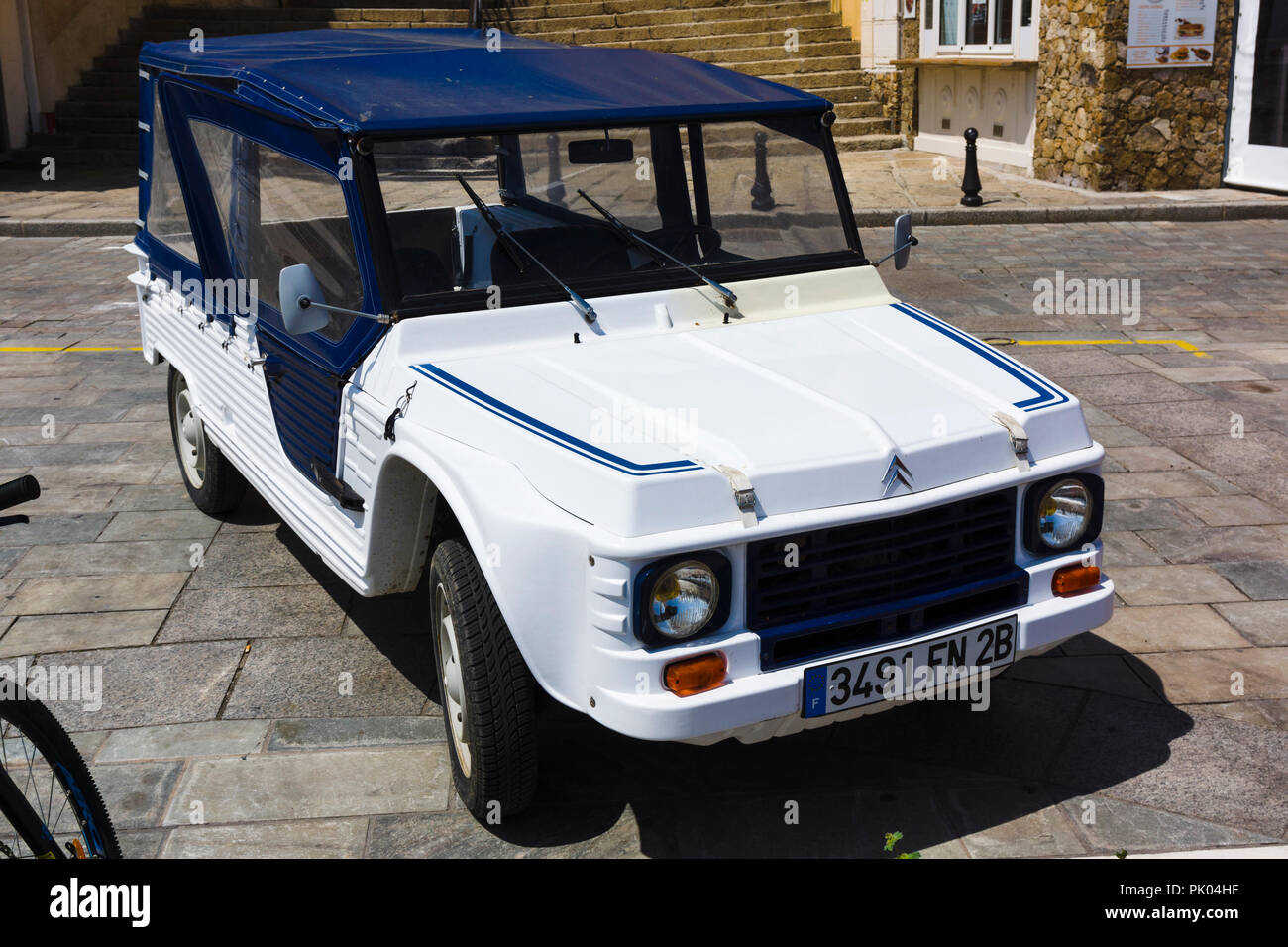 Citroen mehari Banque de photographies et d’images à haute résolution ...