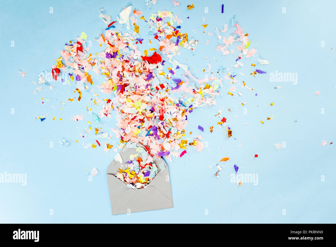 Confetti explosion Banque de photographies et d’images à haute ...