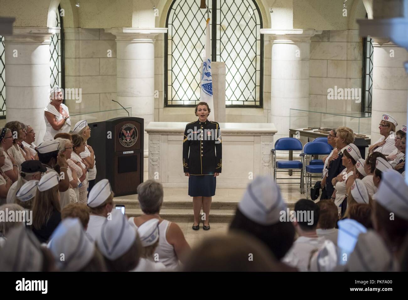 Le sergent de l'armée américaine. Lindsey Grebeldinger à partir de l'US ...