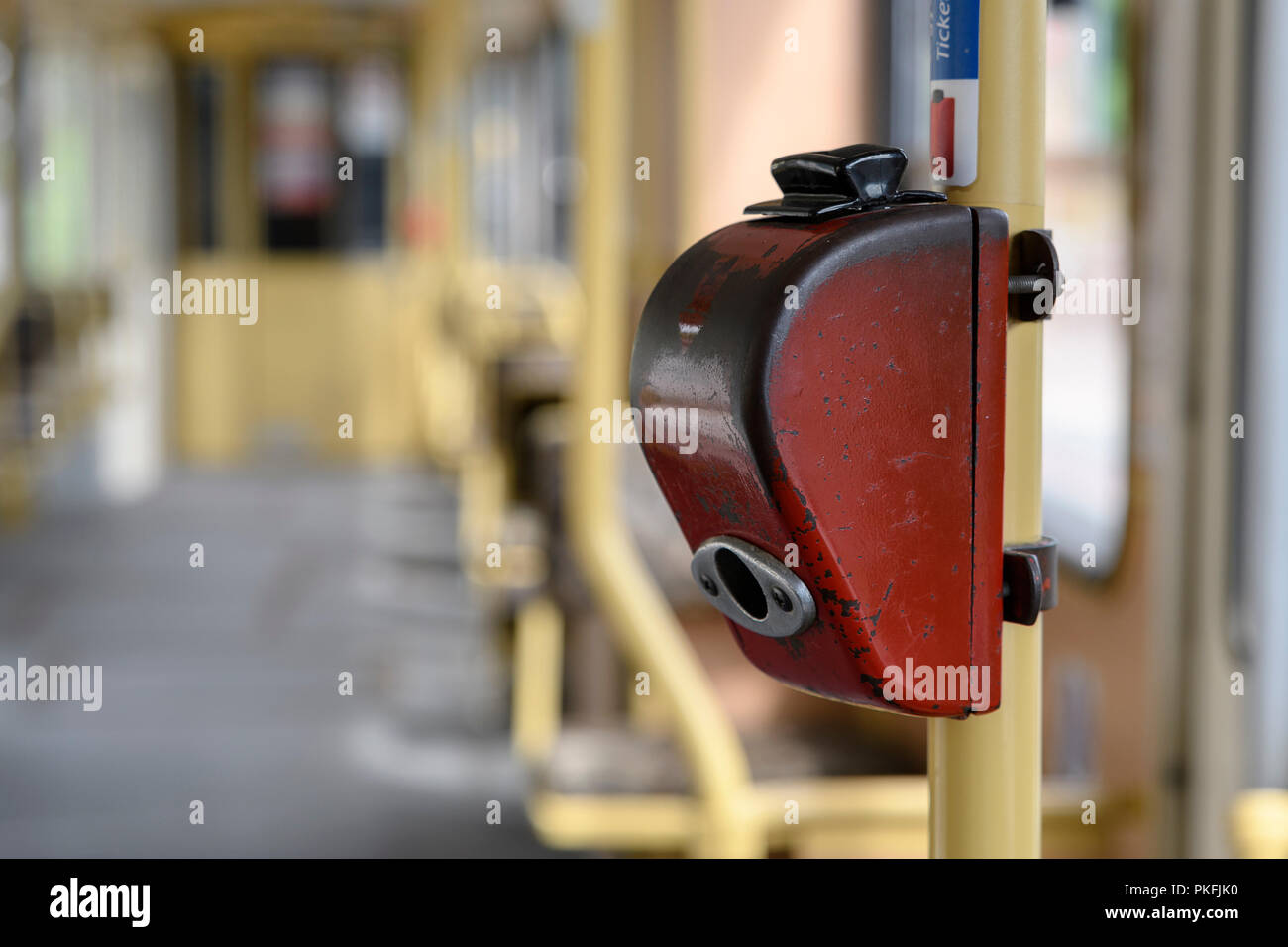 Punching ticket de tramway Banque de photographies et d’images à haute ...