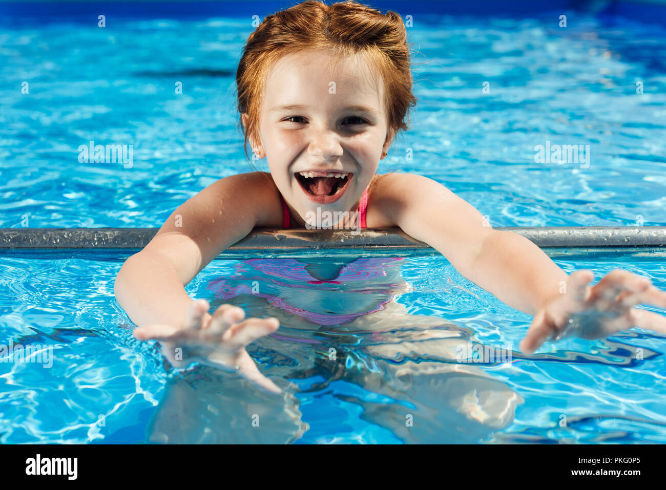 Preteen Girl Bikini Banque De Photographies Et Dimages à Haute