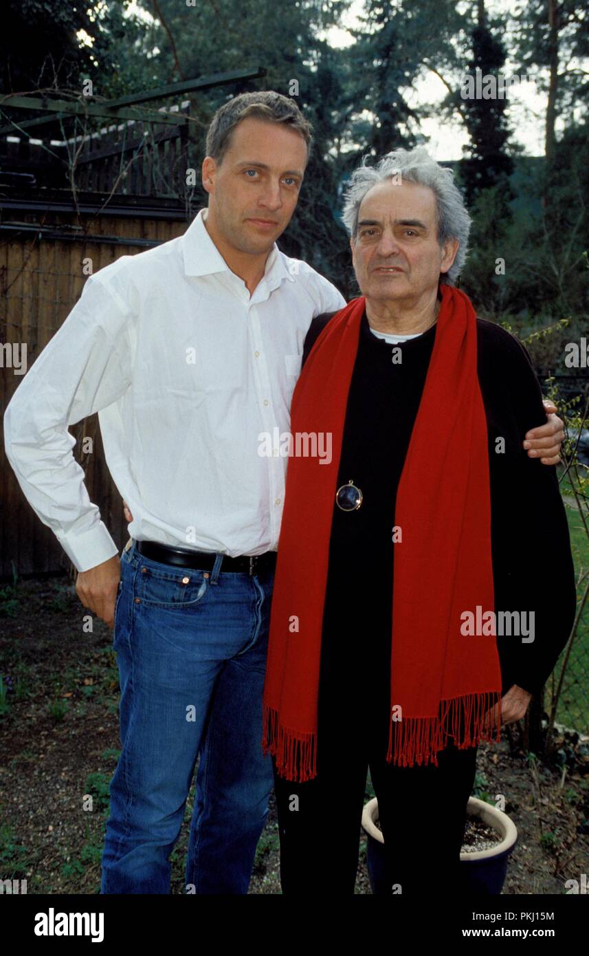 Le professeur Peter Raacke mit seinem Schwiegersohn ? Dans seinem ...