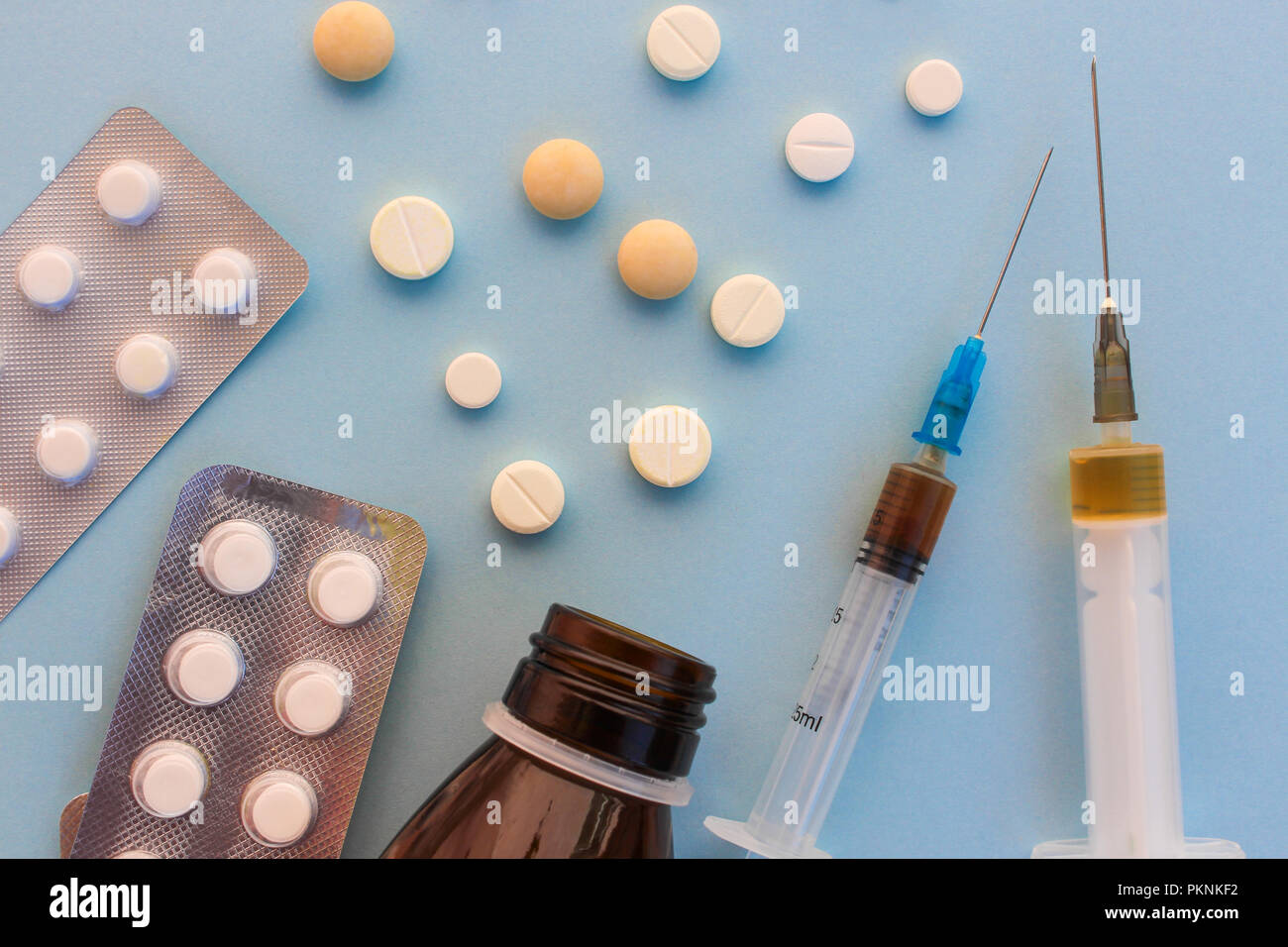 Emballage pharmaceutique seringues Banque de photographies et d’images ...