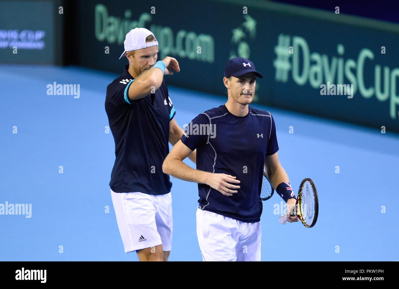 La société britannique Dominic Inglot (à gauche) et Jamie Murray ...