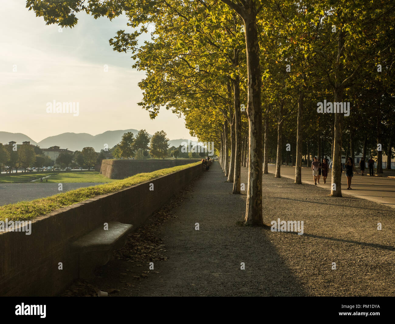 Remparts en pierre Banque de photographies et d’images à haute ...