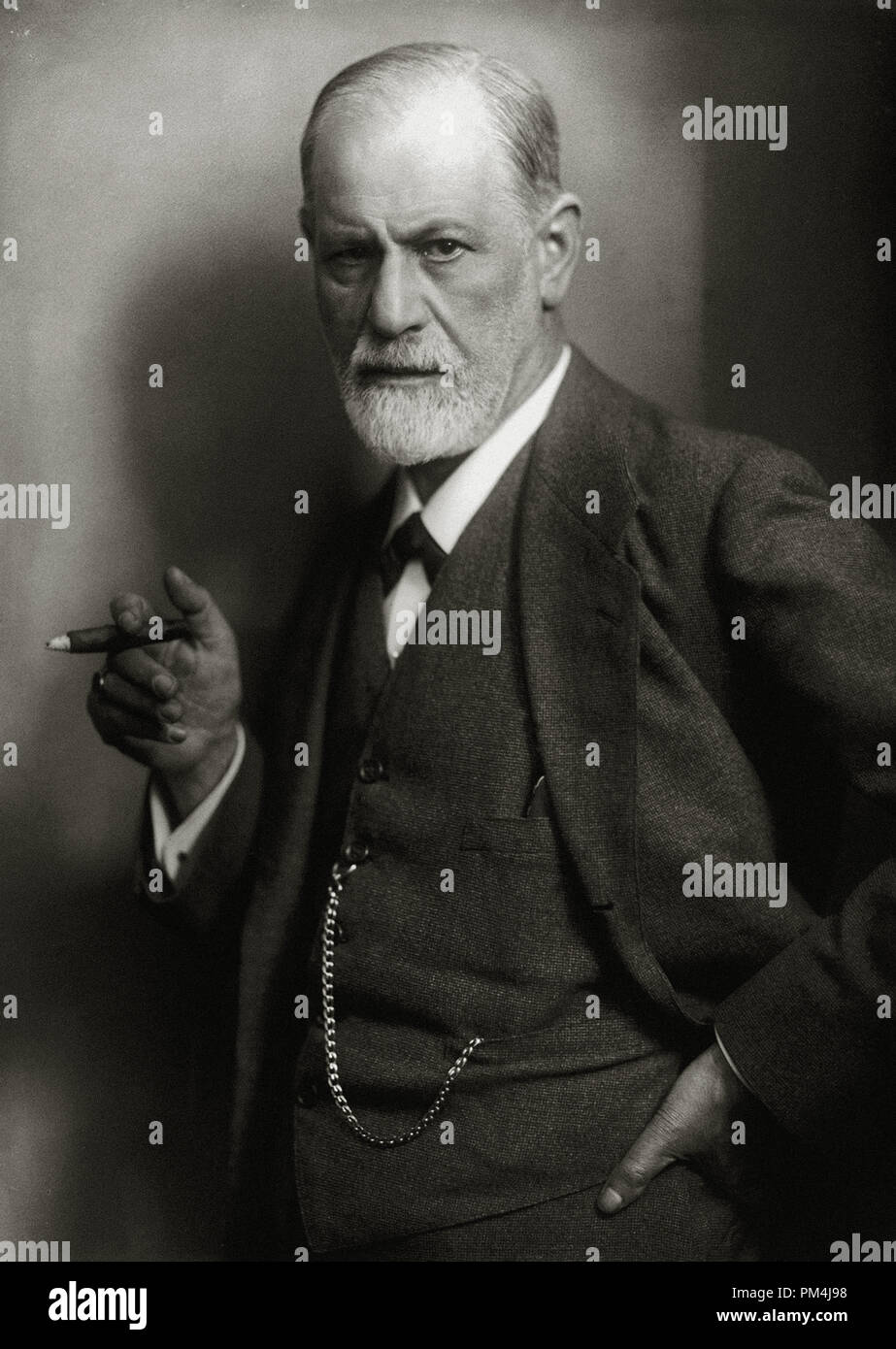 Max halberstadt Banque de photographies et d’images à haute résolution ...