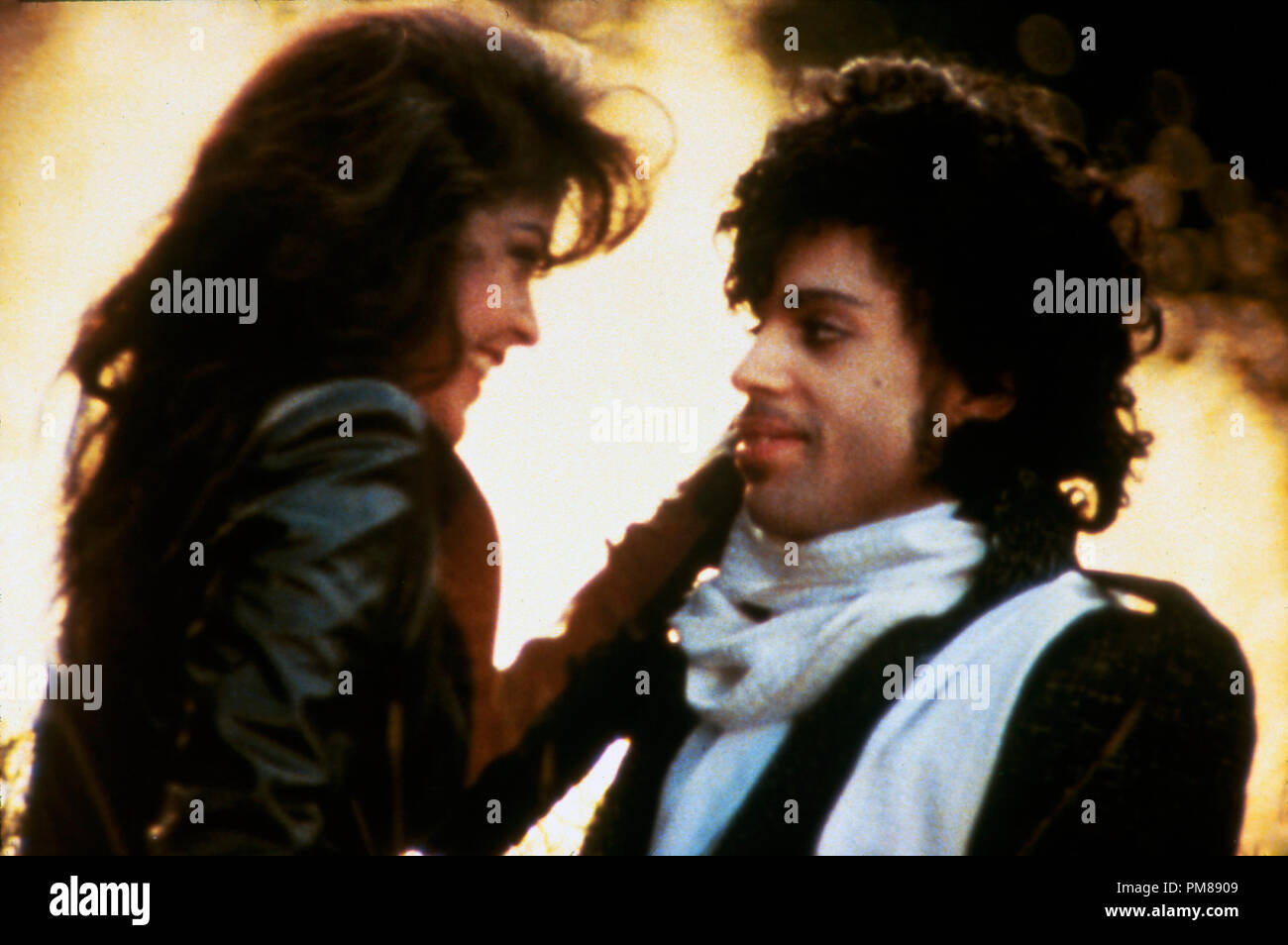 Purple rain 1984 apollonia kotero Banque de photographies et d’images à ...