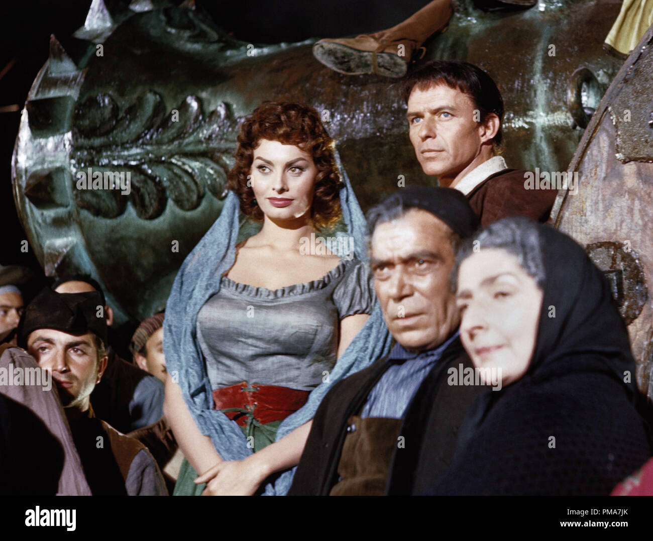 Sophia loren frank sinatra pride Banque de photographies et d’images à ...